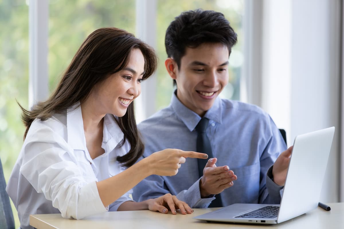 A unique empowering experience booking platform - iWanna